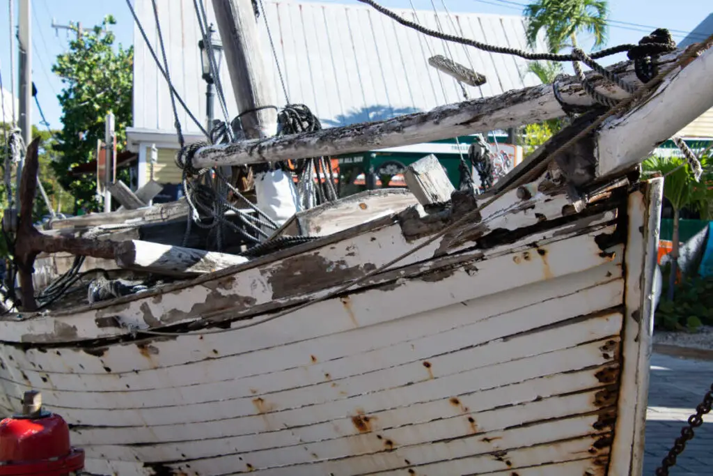 The 12 Safest Types of Boats Revealed (with Examples) - WaterCraft 101